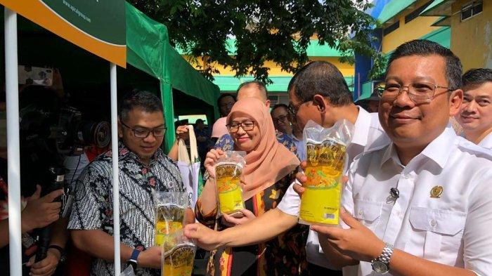 Apical Grup Amankan Ketersediaan Minyak melalui Apical Minyakita ...