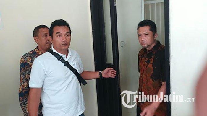 Eks Kepala BPPD Sidoarjo Divonis 5 Tahun, Anak Buah Gus Muhdlor Langsung Peluk Istri Usai Sidang ...