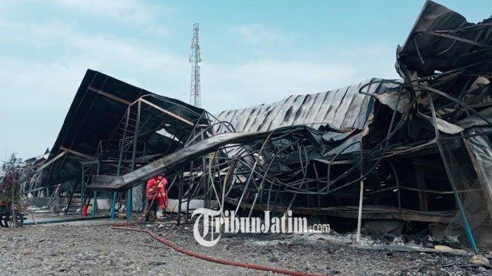 Kerugian Kebakaran Kandang Ayam 3 Lantai di Tulungagung Capai Rp 8 Miliar, Sumber Api dari LPG ...