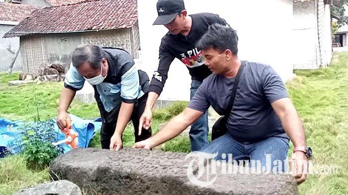 Dua Sumur Kuno dan Batu Ambang Era Majapahit Ditemukan di Desa Ngranti Tulungagung - Halaman all ...