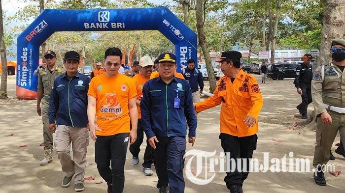 Festival Gempi 2023 di Trenggalek, Mas Ipin Ajak Warga Prigi Jalan Sehat Susuri Jalur Evakuasi ...