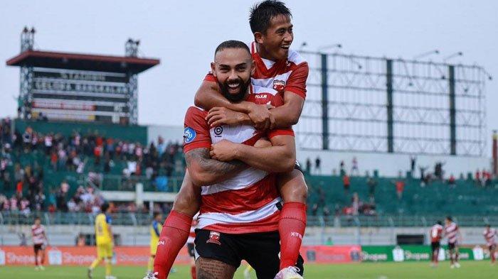 Pelatih Madura United Memuji Debut Dalberto yang Sumbang Satu Gol ...