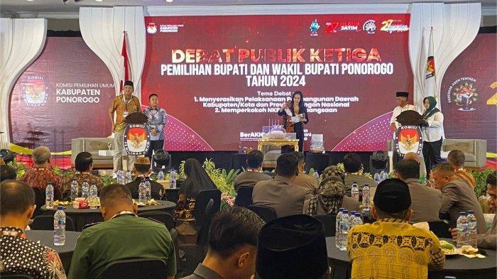 Paslon 01 dan 02 Kompak Bilang Sukses Sampaikan Visi Misi pada Debat Pamungkas Pilkada Ponorogo ...