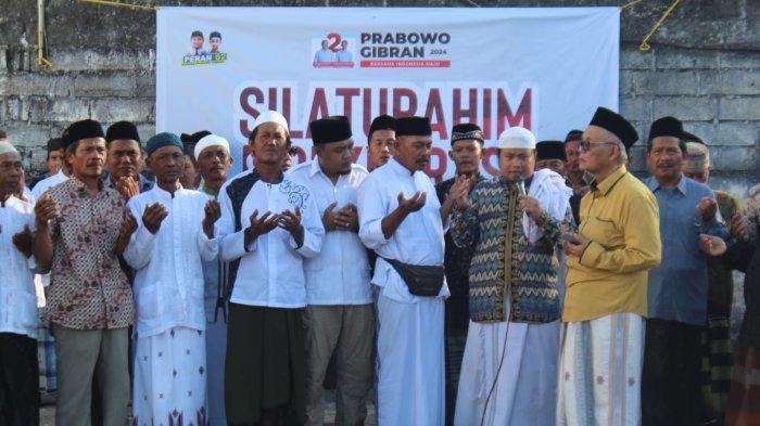 Kiai Kampung dan Relawan Pemuda di Banyuwangi Deklarasi Dukungan ke Prabowo-Gibran - Tribunjatim.com