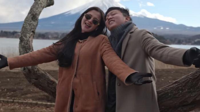 Makna Lirik Lagu SINARENGAN - Denny Caknan ft Bella Bonita, Trending di YouTube: Tatak Mlakune ...