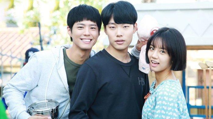 5 Kisah Cinta Segitiga Dalam Drama Korea, Ada Choi Taek, Sung Deok Sun ...