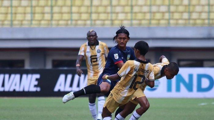Hasil FC Bekasi City Vs Gresik United: Gol Herman Dzumafo Buat Laskar ...