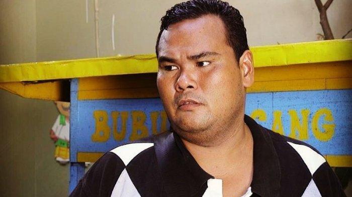 Kaki Belum Sehat, Fahmi Bo Lega Kini Punya 2 Pekerjaan, Tak Susah Makan ... Kaki Belum Sehat, Fahmi Bo Lega Kini Punya 2 Pekerjaan, Tak Susah Makan ...