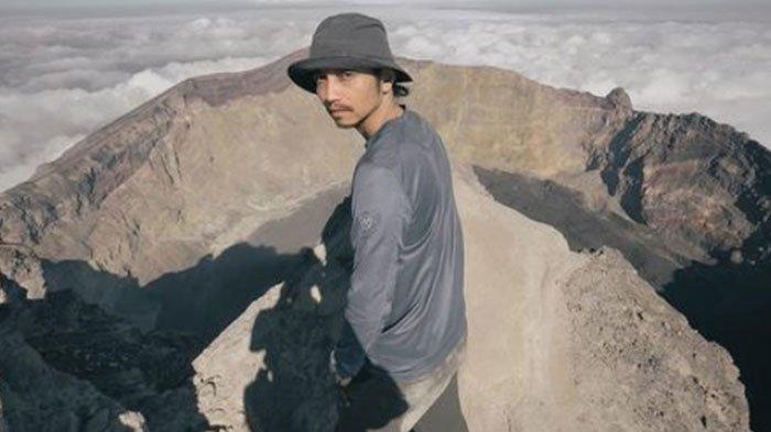 Daftar Pendaki Puncak Carstensz Pyramid yang Selamat, Ada Fiersa Besari ...