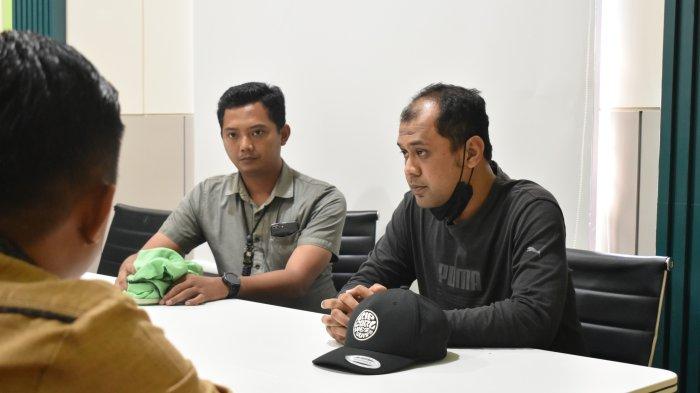 Kejari Tanjung Perak Tangkap Buronan Kasus Penipuan di Sidoarjo, Kabur ... Kejari Tanjung Perak Tangkap Buronan Kasus Penipuan di Sidoarjo, Kabur ...