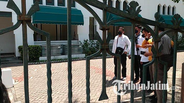 Grha Wismilak Surabaya Digeledah dan Disita, Begini Respons Manajemen ... Grha Wismilak Surabaya Digeledah dan Disita, Begini Respons Manajemen ...
