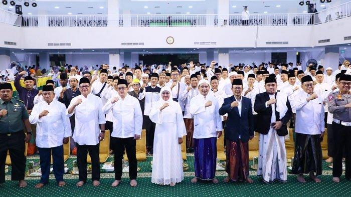 ASN Ikut Doa Bersama Sambut Tahun Baru Islam, Khofifah: Imbangi Ikhtiar Profesional dengan ...