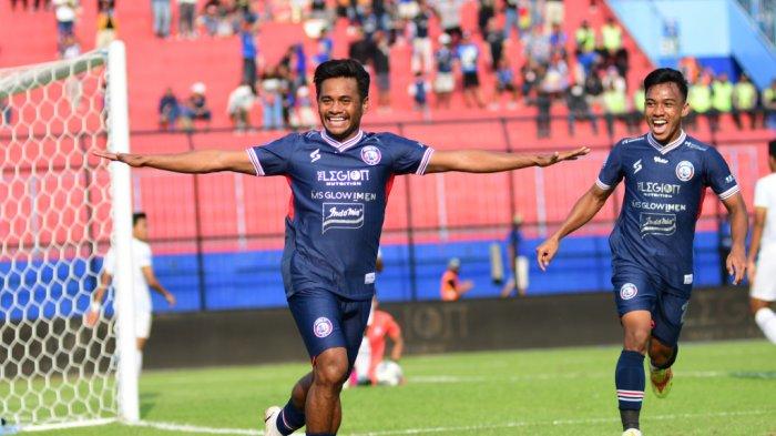 Arema FC Akhirnya Kembali Berlatih Tapi Digelar Tertutup, Javier Roca ...