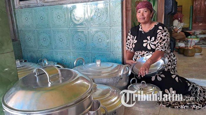 Jaenab Tetap Bertahan Teruskan Usaha Turun Temurun Jadi Perajin Alumunium, Kini Punya 8 Karyawan ...