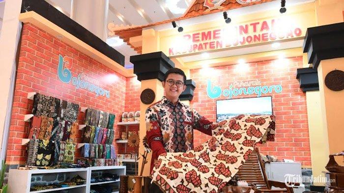 Batik Jonegoroan Khas Bojonegoro Jadi Primadona Pengunjung di Batik Fashion Fair 2024 ...