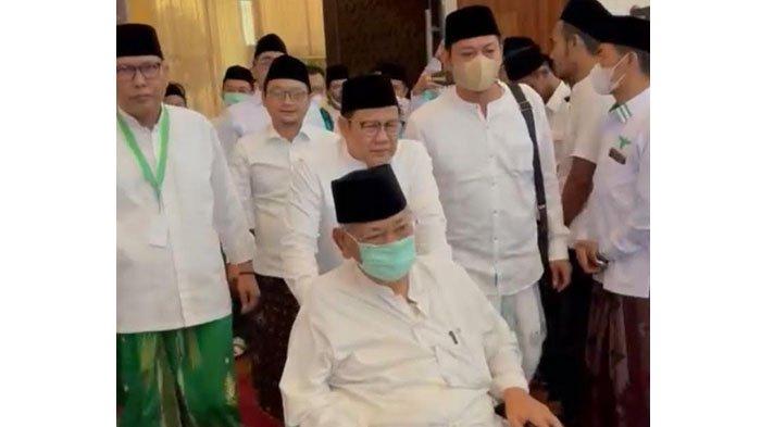 KH Dimyati Rois Wafat, Bendahara DPW PKB Jatim Kenang Sosok Ulama ...