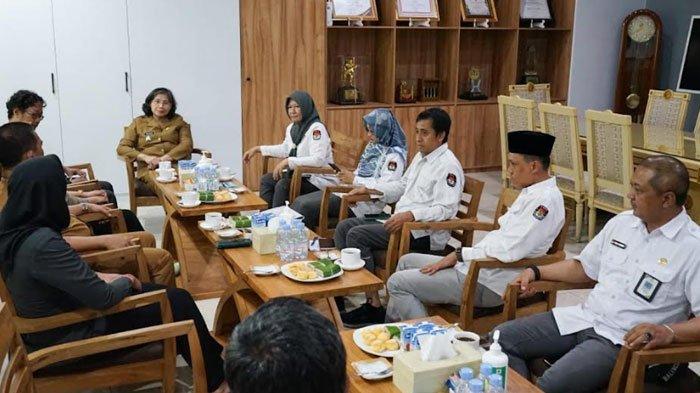 Perkuat Sinergi Pemilu di Kota Kediri, KPU dan Bawaslu Gelar Audiensi Bersama Pj Walikota ...