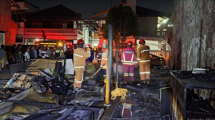 Kandang Ayam di Kota Malang Terbakar Hebat, 5 Mobil Pemadam Diterjunkan ke Lokasi - Tribunjatim.com