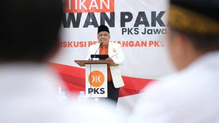 Kuatkan Partai, PKS Jatim Lantik 13 Tokoh Jadi Dewan Pakar, Terdiri ...