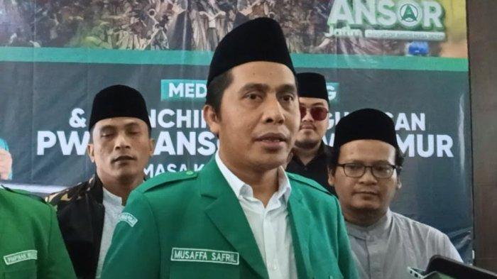 GP Ansor Jatim Siap Berangkatkan Umrah Penjual Es Teh Viral yang Diolok ...