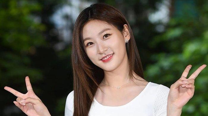 Sosok dan Biodata Kim Sae Ron, Mantan Aktris Drama Korea Mirror of the ...