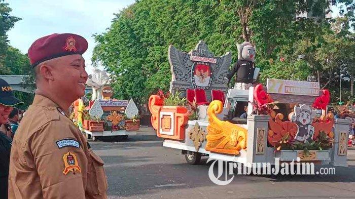 KPU Jatim Sosialisasikan Pilkada Serentak 2024 Lewat Kirab Maskot dari 38 Kabupaten/Kota ...