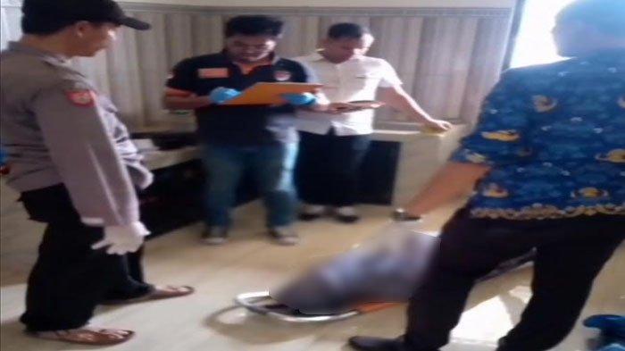 Polisi Curiga Kematian Pria Lamongan di Rumah 17 Hari Lalu, Luka Sayat ...