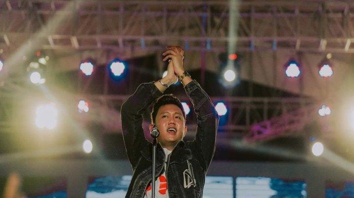 Chord Gitar dan Lirik Lagu Kalih Welasku - Denny Caknan yang Viral ...