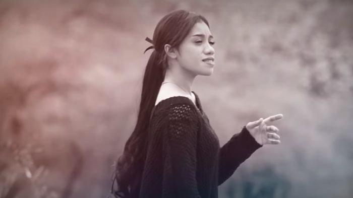 Makna Lirik Lagu Luka Dalam - Manja Mooy, Viral karena Kepergian Pratu ...