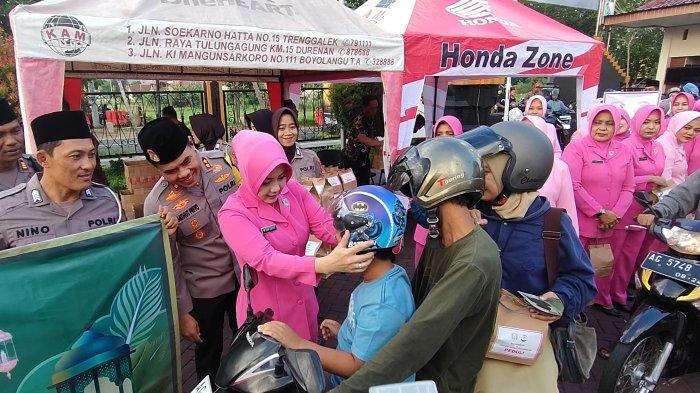 82 Pelanggar di Trenggalek Ditindak ETLE Selama Operasi Keselamatan Semeru 2024 - Tribunjatim.com