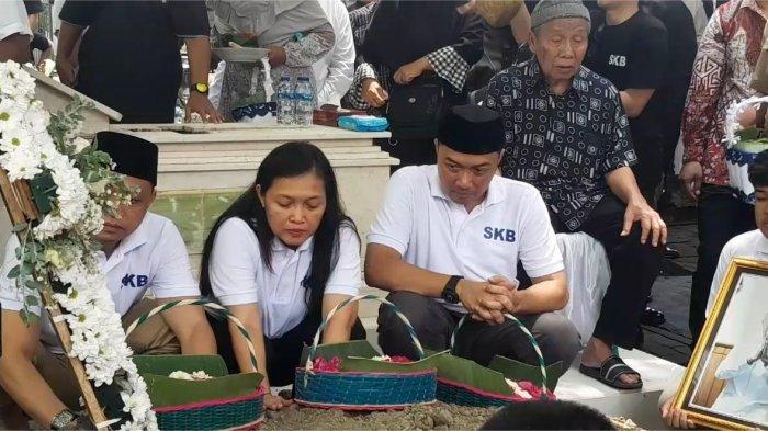 Kabar Duka, Ayahanda Mensesneg Prasetyo Hadi Wafat, Ungkap Falsafah ... Kabar Duka, Ayahanda Mensesneg Prasetyo Hadi Wafat, Ungkap Falsafah ...