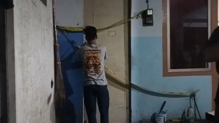 Jerit Tangis Anton Anak Wanita Surabaya yang Tewas Dibunuh di Rumahnya, Punya Niat Beri Hadiah ...