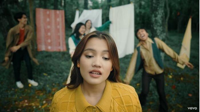 Lirik Lagu dan Chord Gitar Muak - Aruma, Viral di TikTok: Katanya Cinta Sedalam Samudra ...