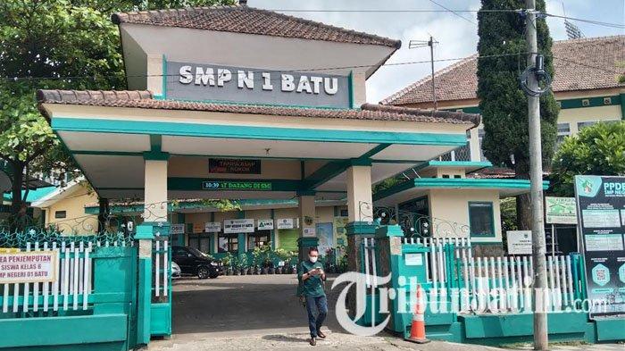 Muncul Isu Kecurangan PPDB SMP di Kota Batu, Wali Murid Sebut Anaknya ... Muncul Isu Kecurangan PPDB SMP di Kota Batu, Wali Murid Sebut Anaknya ...