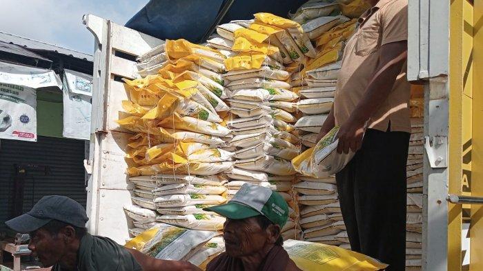 Aturan Tegas Bulog Ponorogo Cegah Pedagang Beras Culas, Wajib Jual ...