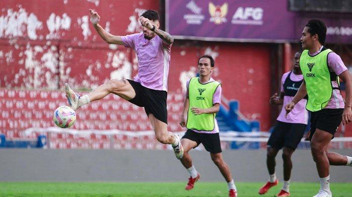 PSM Makassar vs Persik Kediri, Bangkit dari Kekalahan, Macan Putih Siap ...