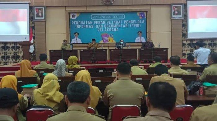 Tambah Ilmu Keterbukaan Informasi Publik, Pemkab Blitar Gelar Bimtek Penguatan Peran PPID ...