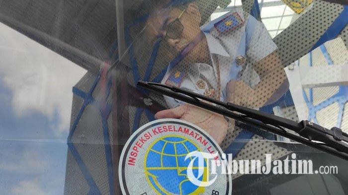 Petugas Lakukan Ramp Check 12 Bus Pariwisata Angkutan Mudik Gratis di ...