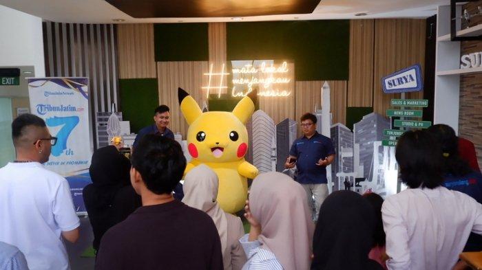 Momen Pikachu Mampir ke Tribun Jatim Network, Sambil Kenalkan Pokemon ...