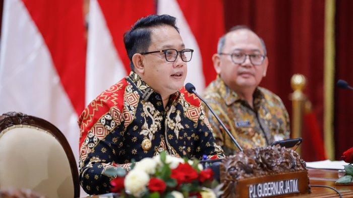 Pj Gubernur Adhy Tekankan Pentingnya BerAKHLAK Sebagai Parameter Percepatan Reformasi Birokrasi ...