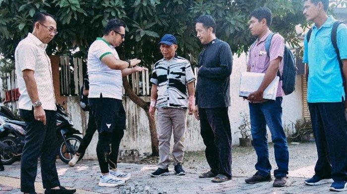 Pj Wali Kota Mojokerto Ali Kuncoro Blusukan Tuntaskan Aduan Warga, Trotoar Rusak Langsung ...
