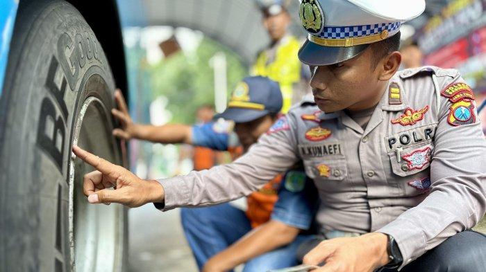 Polres Pasuruan dan Dishub Pasuruan Gelar Ramp Check di Terminal ...