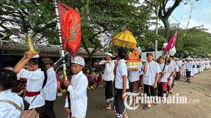 Sambut Hari Raya Nyepi, Ribuan Umat Hindu Kabupaten Kediri Gelar ...