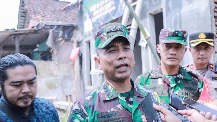 Rutilahu TMMD di Jember, Rumah Berlantai Tanah dan dinding Bambu ...