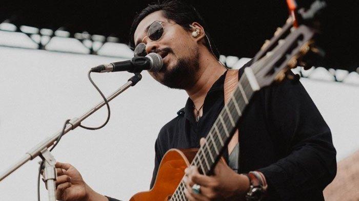 Lirik Lagu Bunga Abadi - Rio Clappy, Viral untuk Konten Parodi: Oh Ku ...