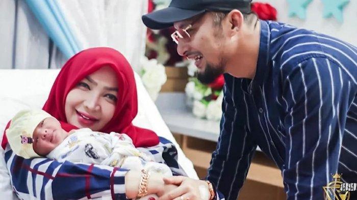 Akhirnya Roro Fitria Jujur Insiden saat Sidang Cerai, Tak Masuk Logika, Ibunda Sulthan: Nyai ...