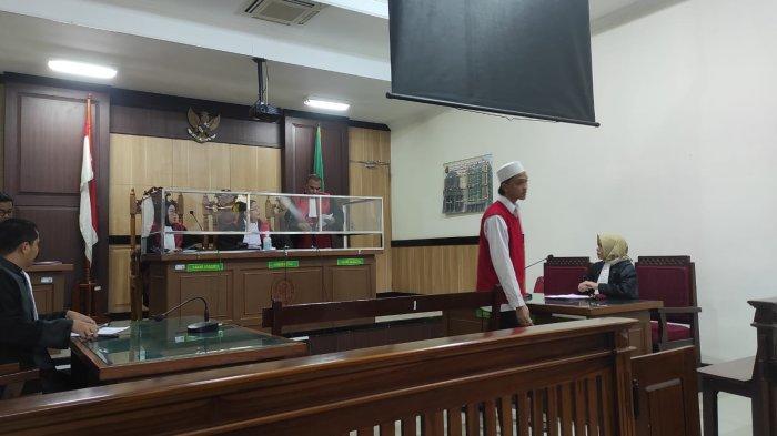 Antar Sabu di Depan Sekolah Dasar, Pemuda di Gresik Dituntut Hukuman 8 ...