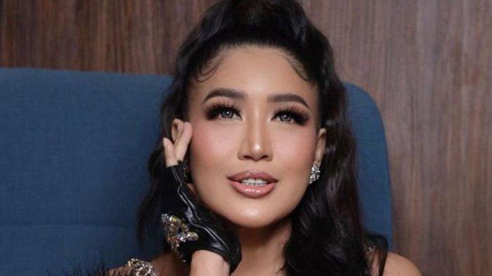 Masih Ingat Penyanyi Sania? Kini Buka Usaha Kuliner di Tangerang, Intip ...