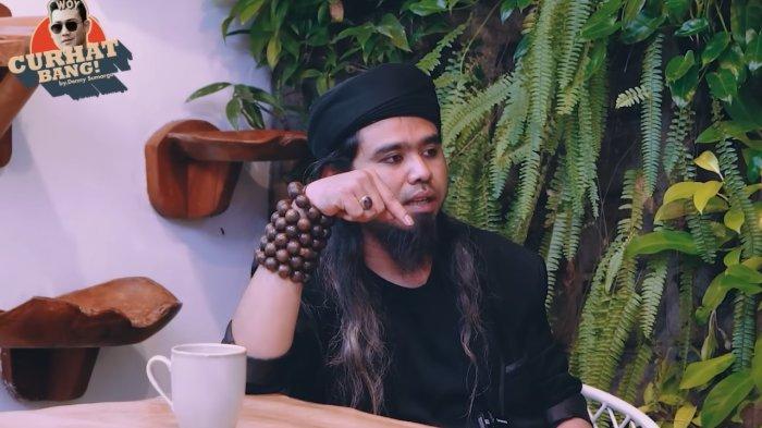 Lagaknya Sudah Seperti ODGJ, Gus Samsudin Sekarang Ingin Ganti Nama ...