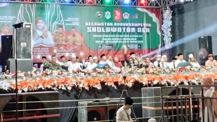 Peringati HUT RI ke-79, Warga Gresik Bersama Asosiasi Kepala Desa Gelar ... Peringati HUT RI ke-79, Warga Gresik Bersama Asosiasi Kepala Desa Gelar ...
